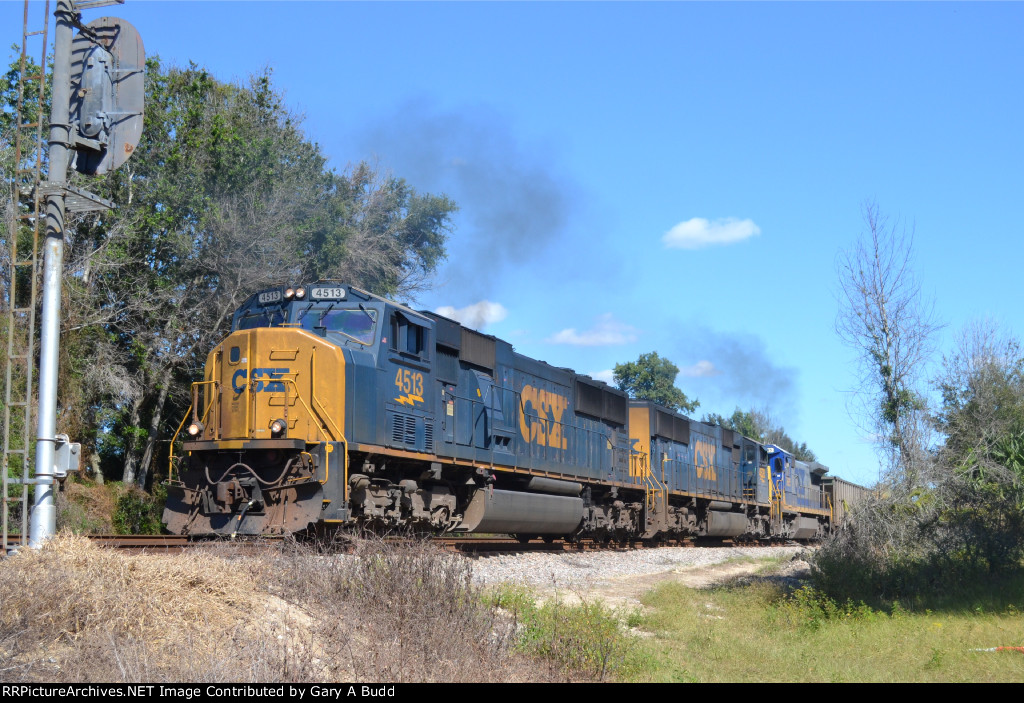 CSX 4513 SD70MAC